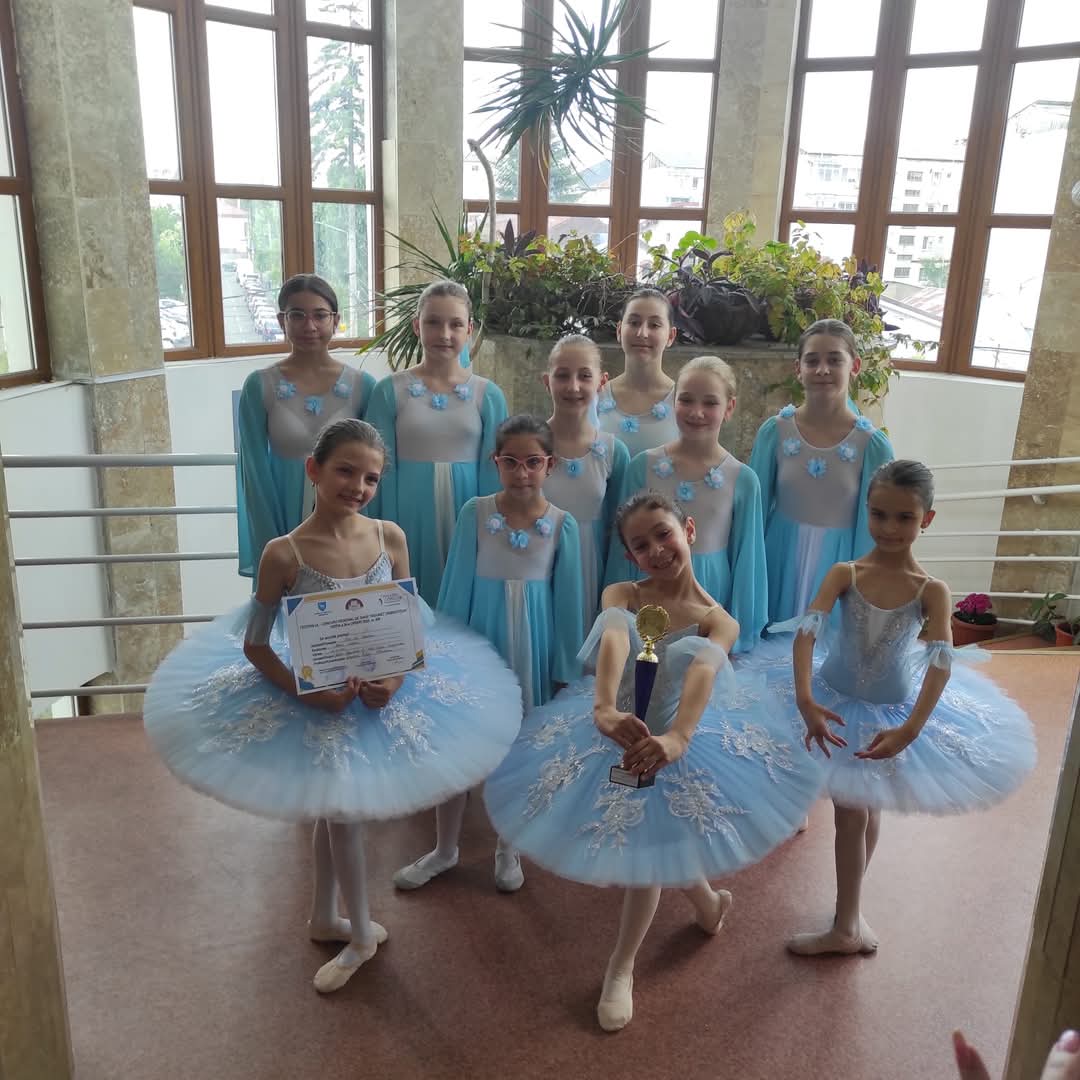Balet și jazz la superlativ: Târgoviștencele au ccucerit scena ...