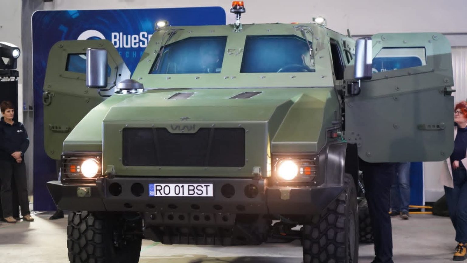 România are primul vehicul blindat 4x4 realizat la standarde NATO ...